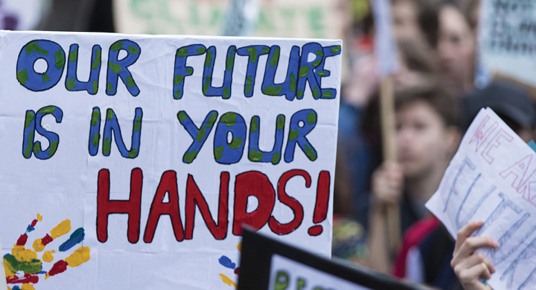 Adaptive and Resilient Movements: In a new book, Gráinne de Búrca ...